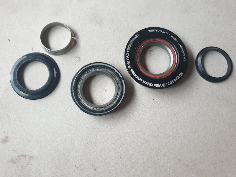 commencal headset with hope top cup For Sale