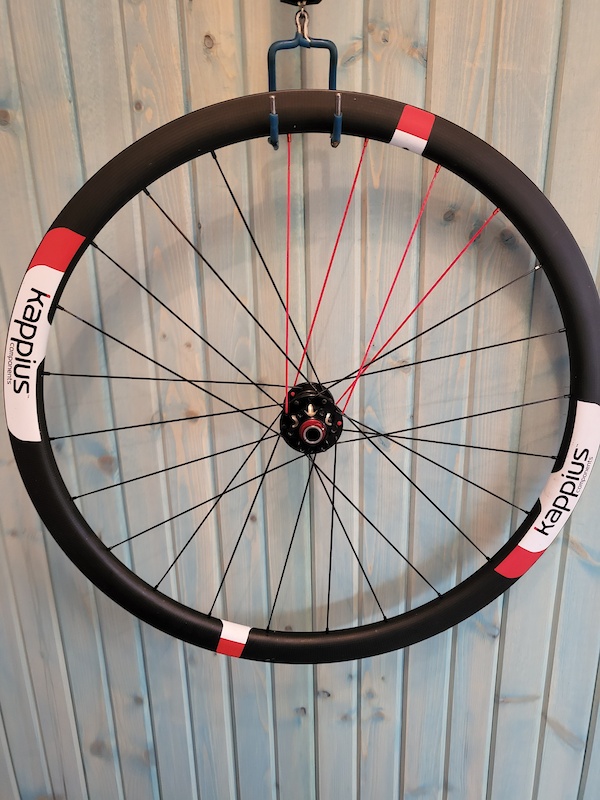 Kappius and FSE carbon tubular front wheels For Sale