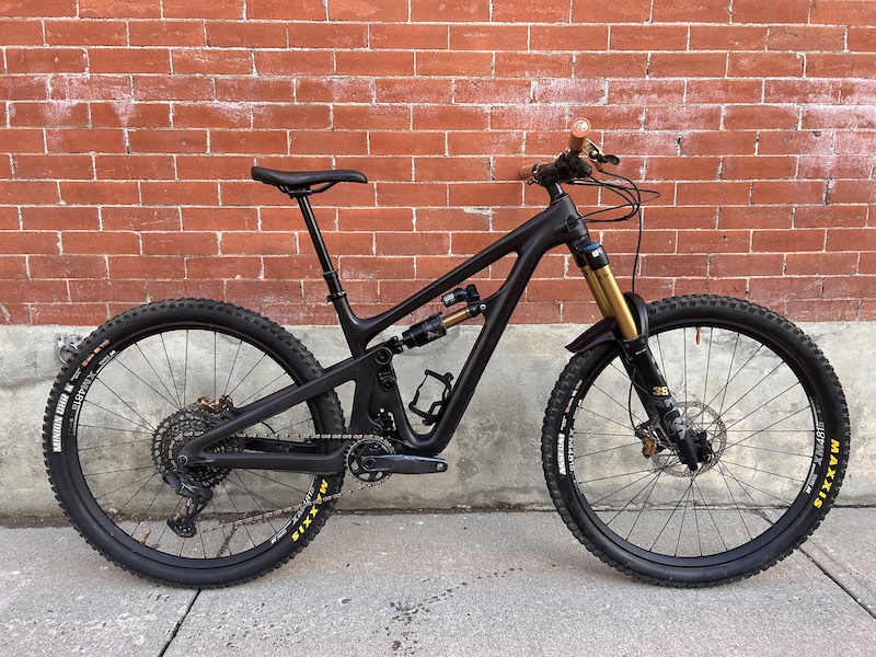 2022 Yeti SB150 C2 Medium w/ Factory Upgrade + more For Sale