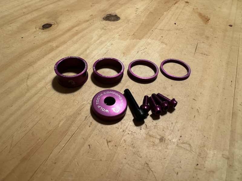 2023 Wolf Tooth Bling Kit Purple For Sale