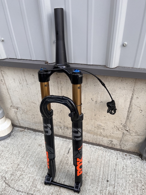 2022 fox factory 32 step cast with remote lock out For Sale