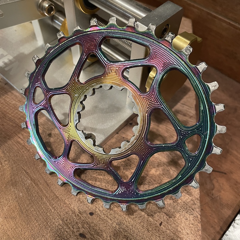 2022 Absolute Black Oil Slick SRAM Oval 32 Tooth 32T Boost For Sale