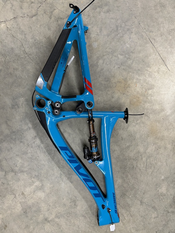 2018 Pivot Mach 6 frame M For Sale