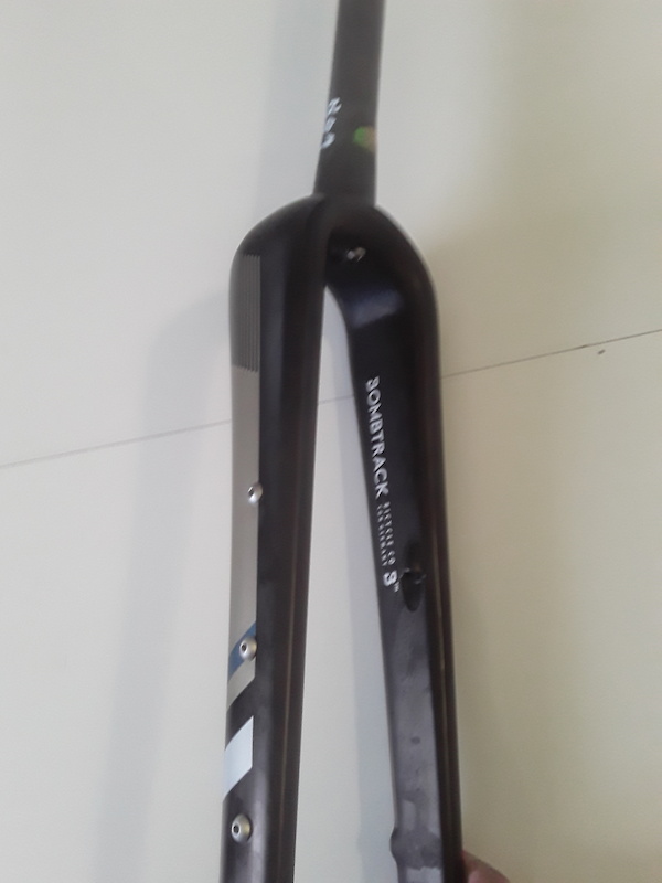 2022 BOMBTRACK Carbon Gravel/ Bikepacker 650B/700C Fork For Sale