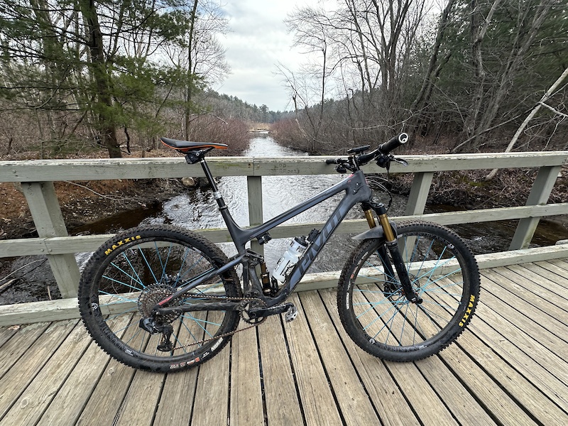 2020 Pivot Mach 4 SL World Cup XX1 AXS w/fox live valve For Sale