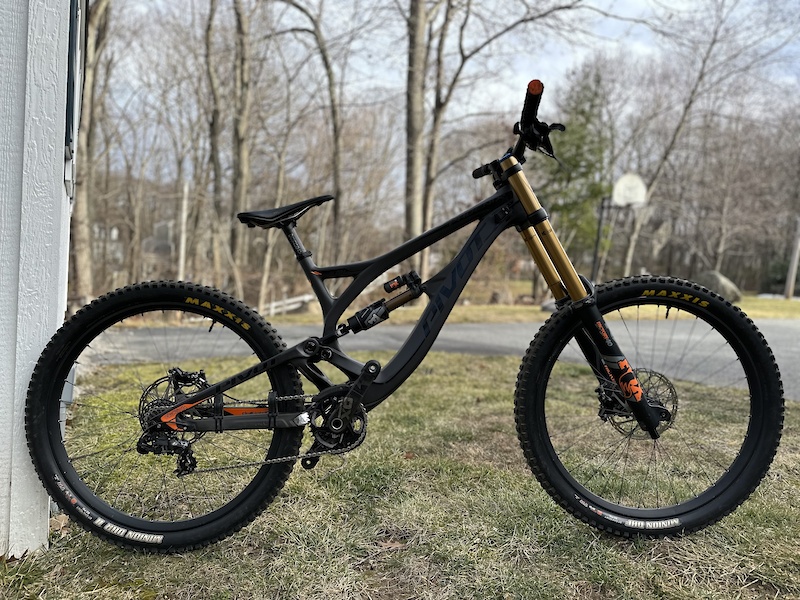 2017 Pivot Phoenix DH - 32.5 lbs - L - Excellent For Sale