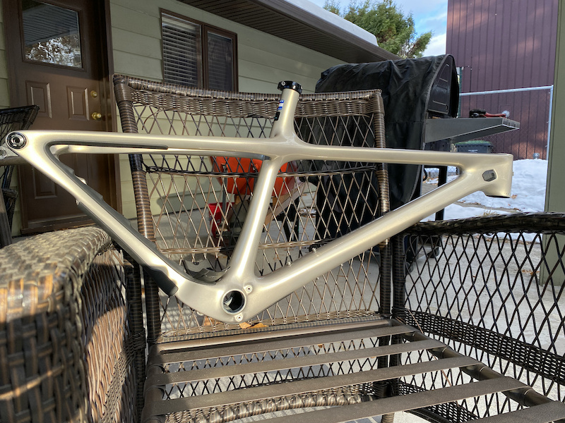 2022 L Yeti ARC frame DOM For Sale