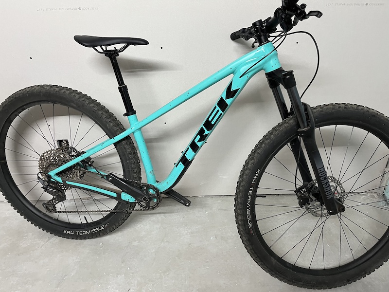 2023 Trek Roscoe 7 Small size Miami/Green. For Sale