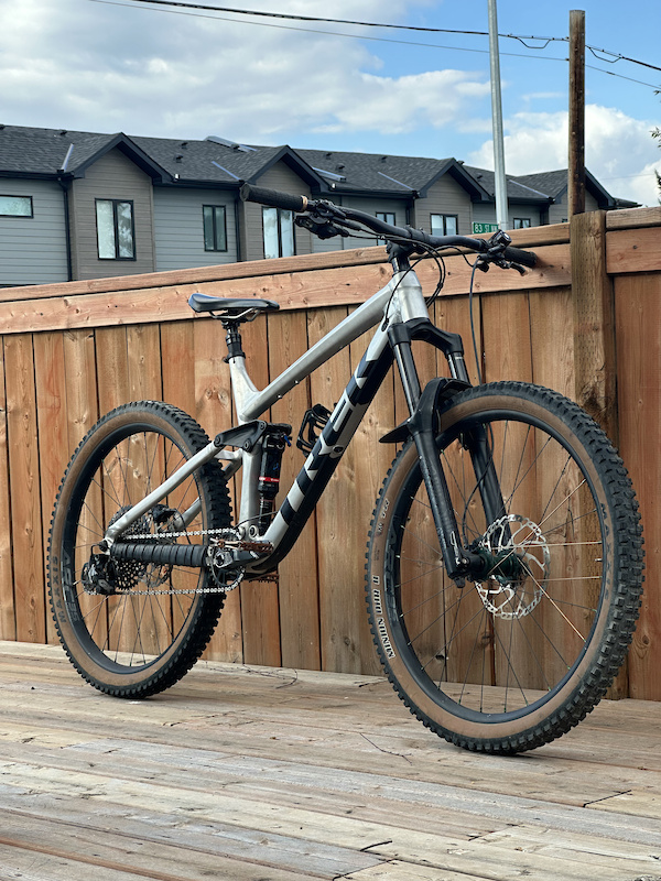 2020 Trek Remedy 8 Large For Sale
