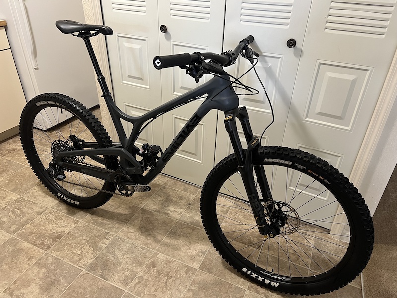 2018 Evil Calling - Size Large For Sale