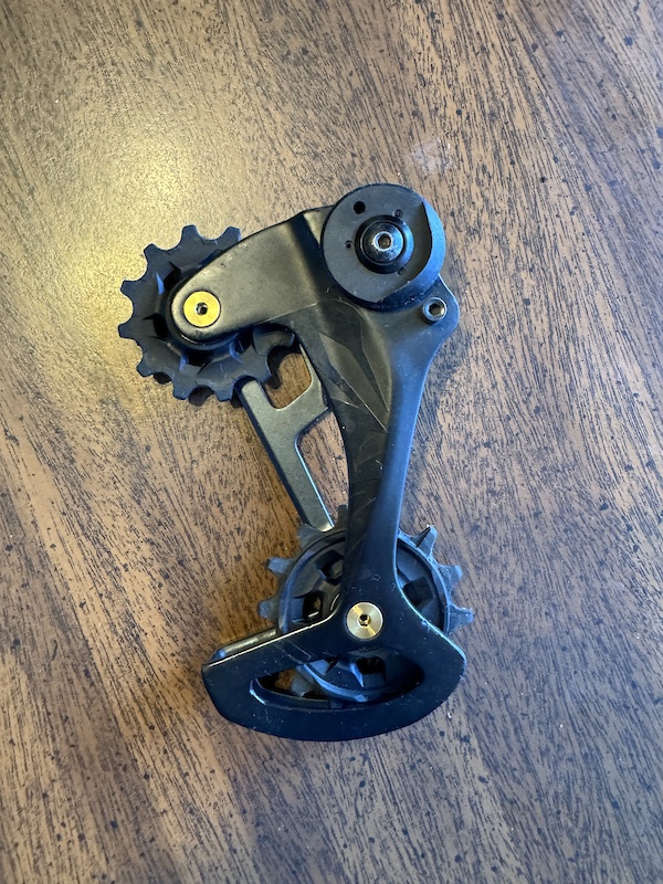2022 SRAM xx1 AXS derailleur cage assembly with pulleys For Sale