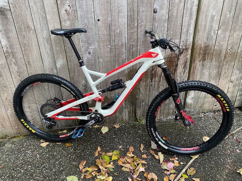 2018 YT Jeffsy Carbon (Large) For Sale