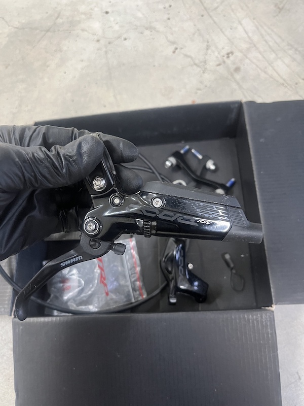 2023 SRAM code rsc brake set with rotors and adapters For Sale