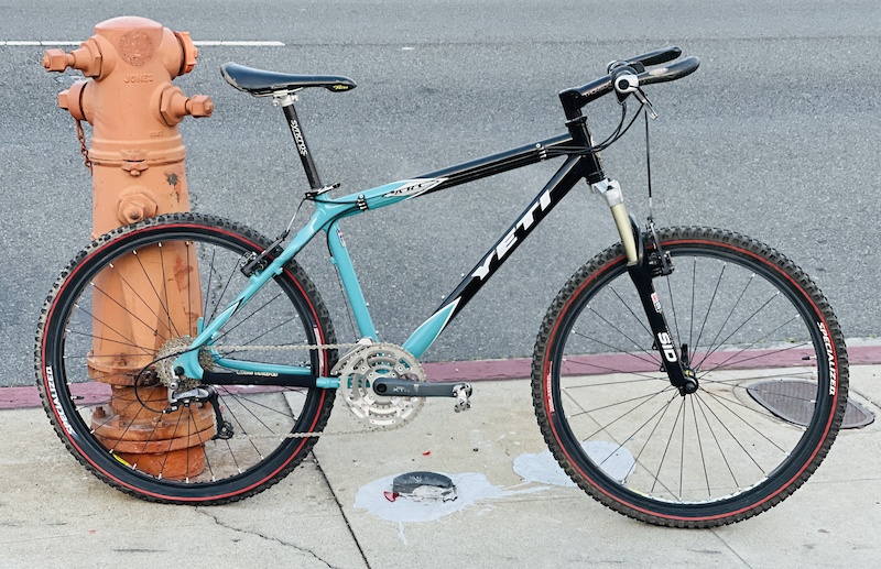 Yeti ARC medium For Sale