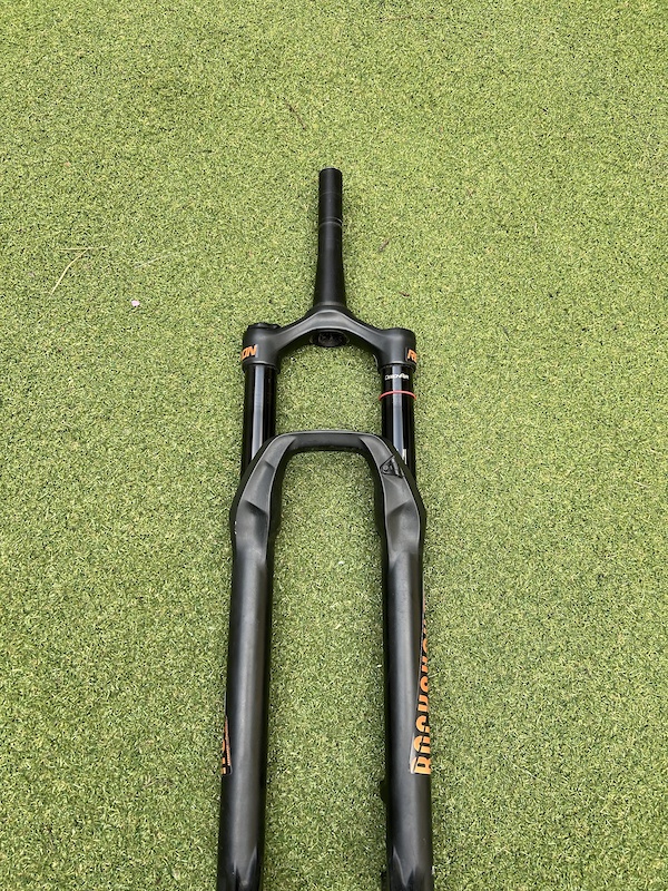 2019 RockShox revelation RC 150mm For Sale