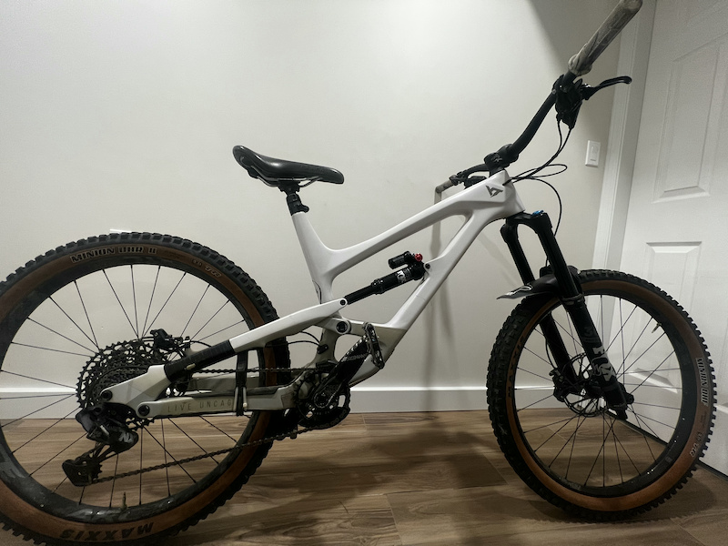 2020 YT Capra Comp Enduro For Sale