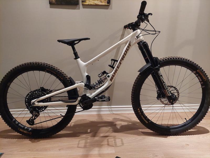 2023 Nukeproof Giga carbon Mx medium For Sale