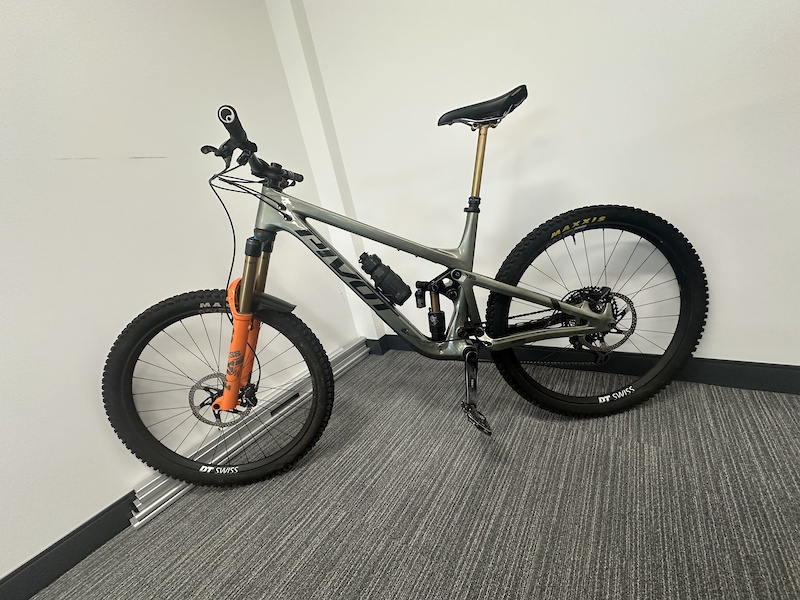 2023 Pivot - Firebird - XL Frame - TRP DHR EVO brakes For Sale