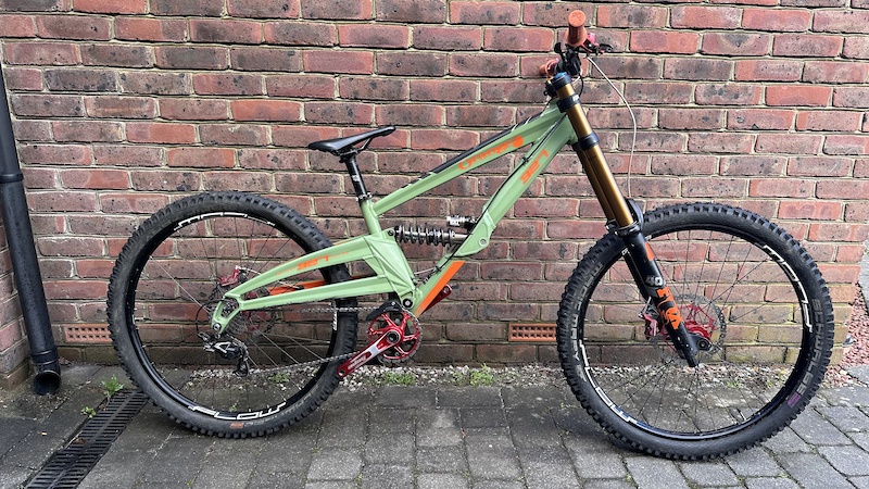 2020 Orange 327 DH Bike Small, Fox 40, EXT For Sale