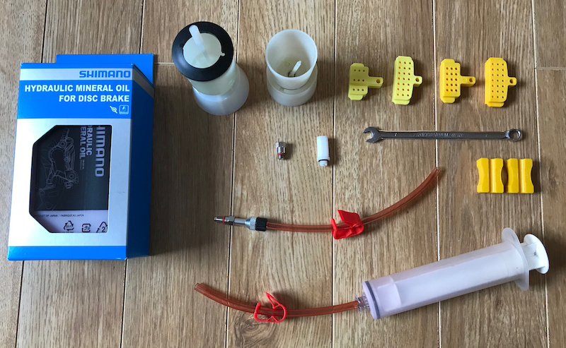 2023 Shimano and Tektro bleed kit w/ fluid For Sale