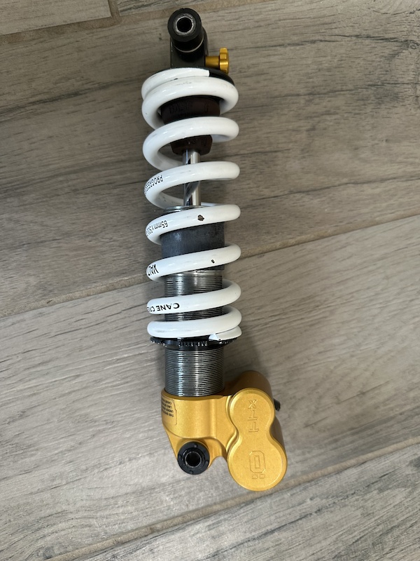 2022 Ohlins TTX coil shock + 500-610 lb progressive spring For Sale