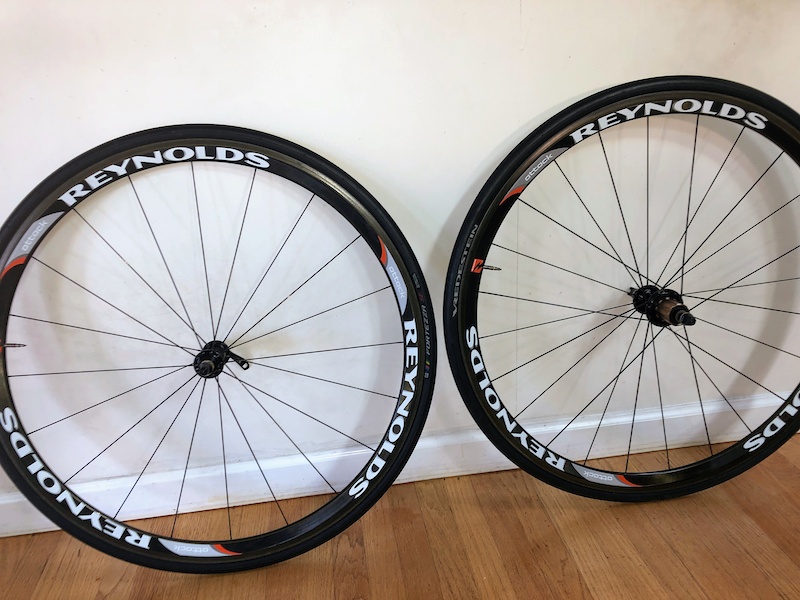 2015 Reynolds Attack Wheelset Rim Brakes 700C! For Sale