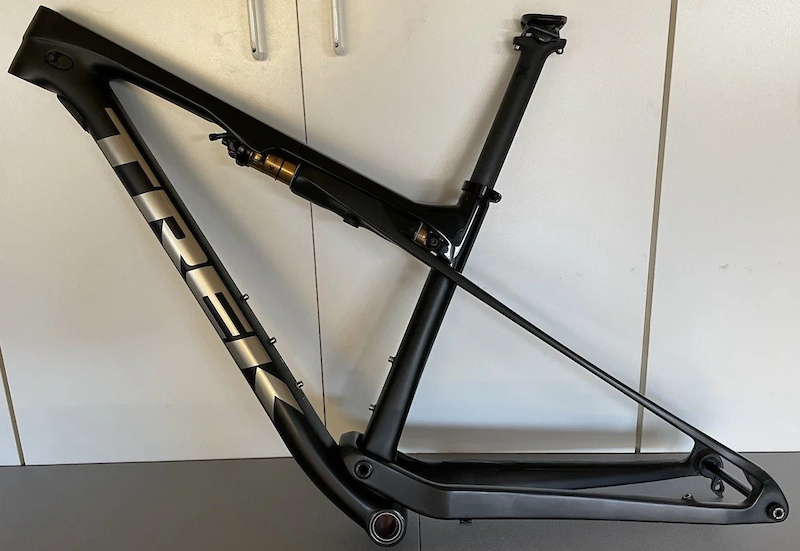 WTB: Trek Supercaliber Medium Frame in Black For Sale