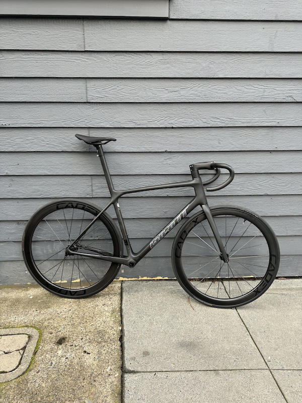 2022 NEW Giant TCR Advanced SL Disc Frameset- M/L For Sale