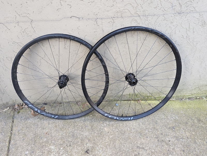 2023 Roval Alloy Traverse wheels 29F, 27.5R TUBELESS READY For Sale
