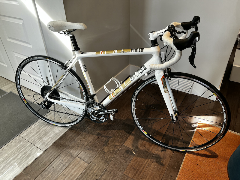 2013 Women's Opus Sibelius Road bike - Med For Sale
