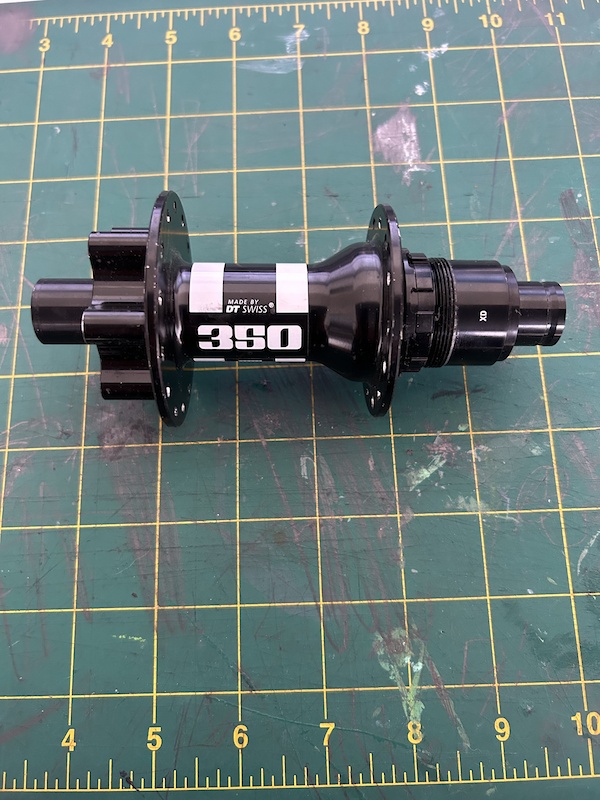 2020 DT Swiss 350 rear hub boost 28h ISO For Sale