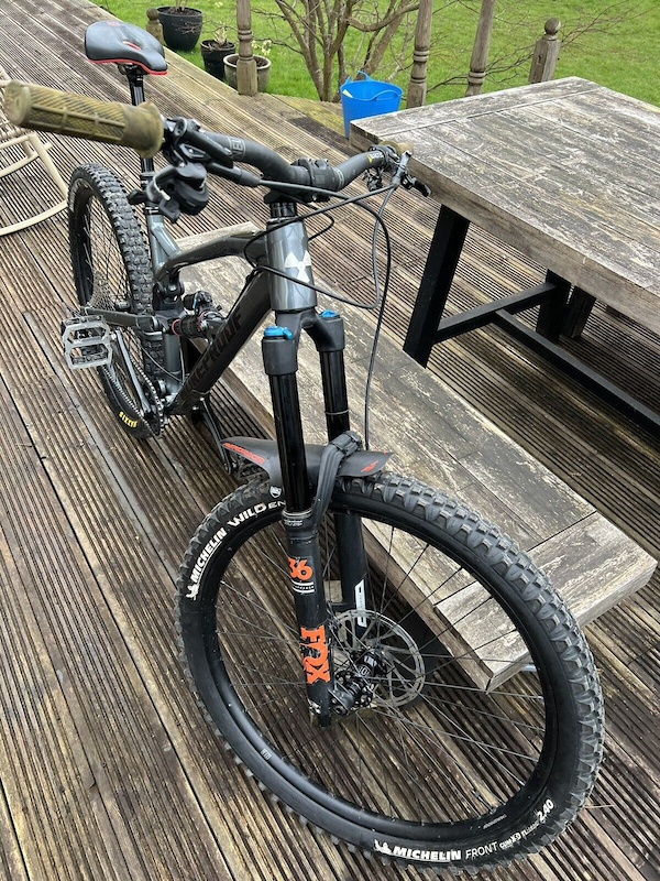 2020 Nukeproof Mega 275, size Medium For Sale