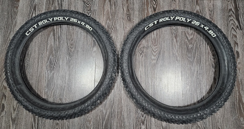 CST Roly Poly 26 x 4.8 60 TPI Fat Bike Tires For Sale