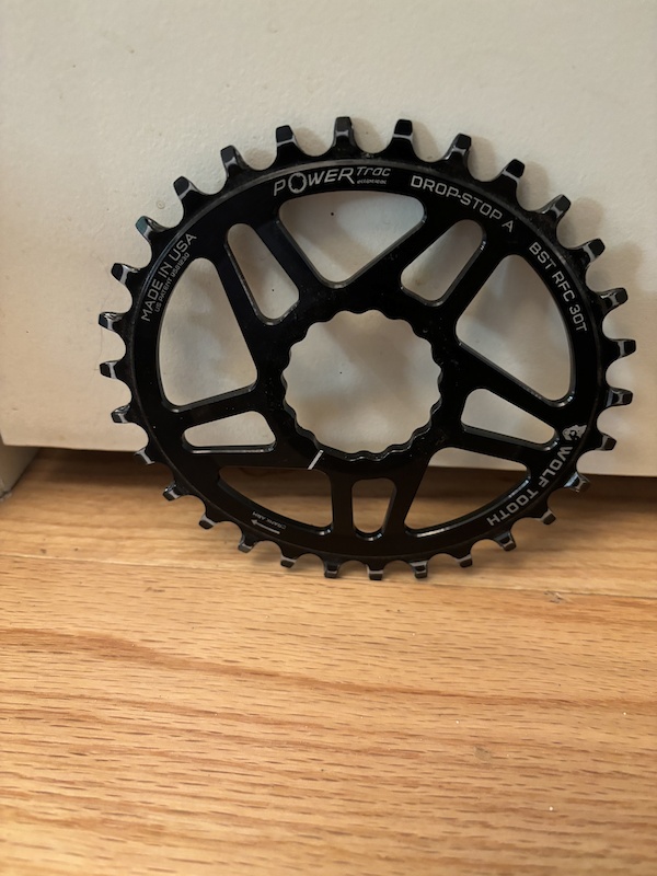 2022 Wolf tooth 30t oval chainring, cinch mount For Sale