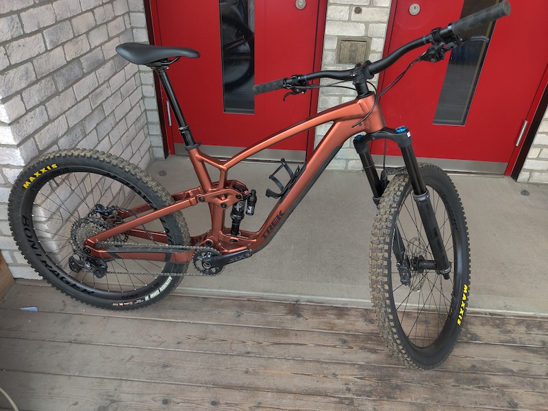 2023 Trek Fuel Ex 8 Orange L with plenty of upgrades For Sale