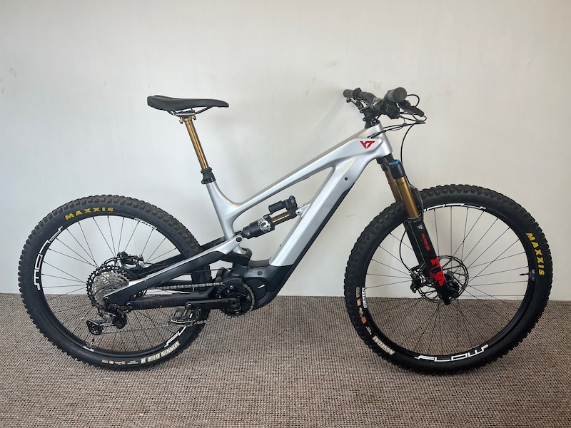 2021 YT Decoy Pro Race Carbon - Dream Spec Ebike!! For Sale