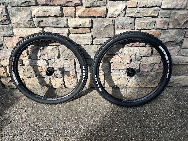 2024 Stans Flow S2 For Sale