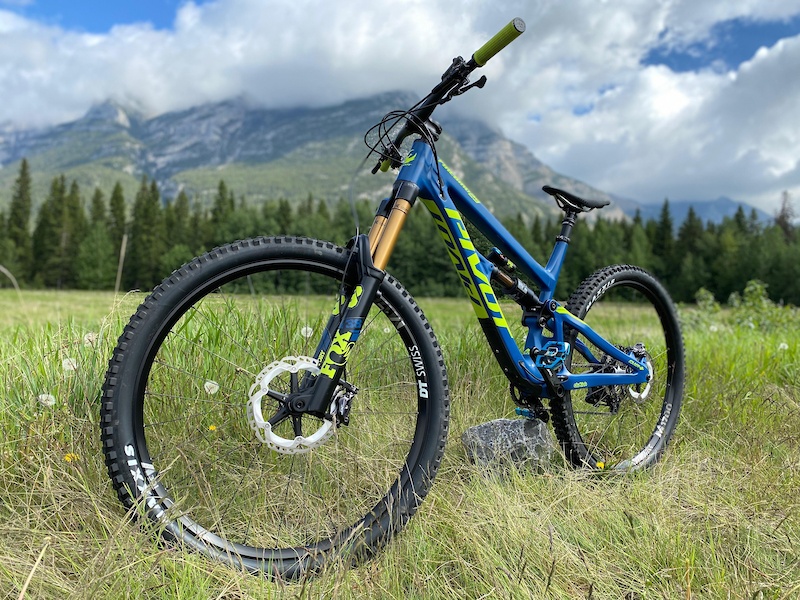 2021 Pivot Firebird For Sale
