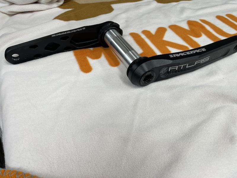 2022 Race Face Atlas Cranks 170mm For Sale