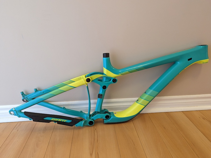 2016 2015 - 2017 Giant Reign Advanced Rear triangle For Sale
