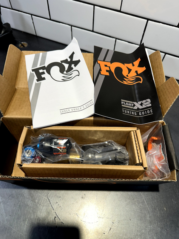 2024 NEW Fox Float X2 Factory Kashima Rear Shock For Sale