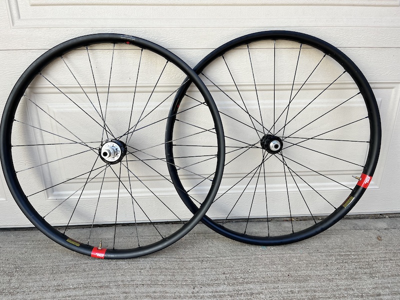 2022 Santa Cruz Reserve 25 Carbon 650b I9 Hydra CL Hubs For Sale