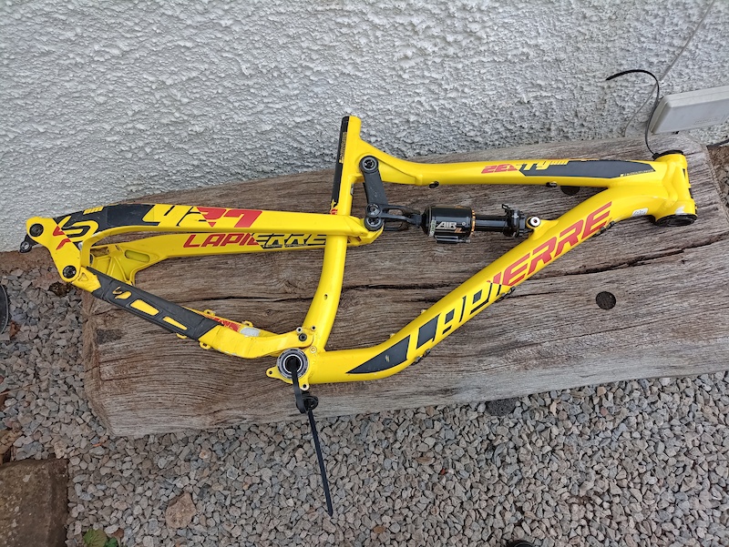 2015 Lapierre Zesty AM 427 (shock + BB not included) For Sale