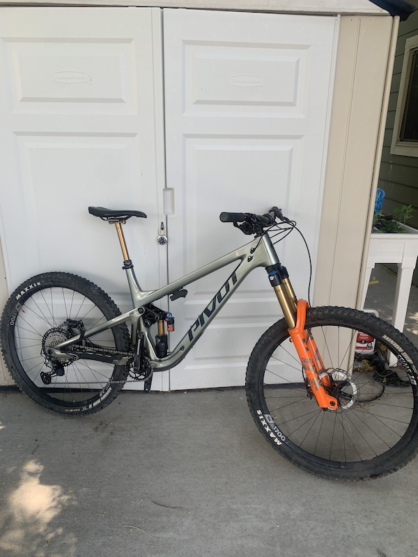 2022 Pivot Firebird XL For Sale
