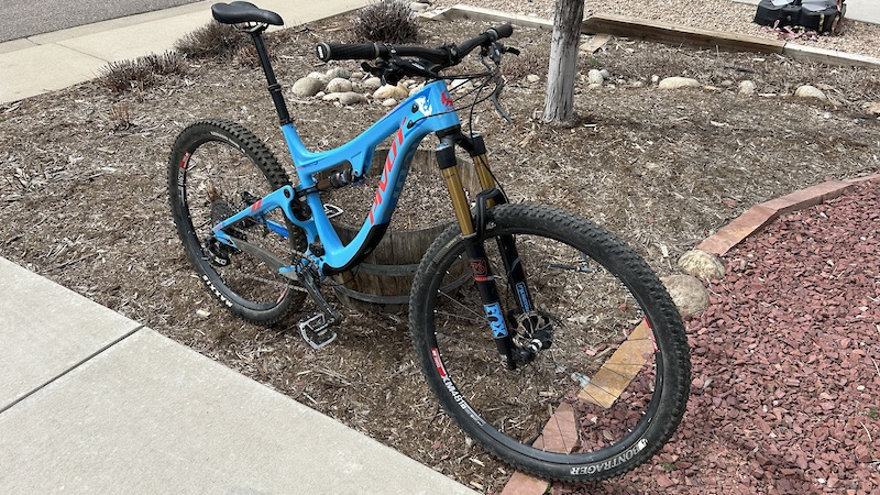 2017 Pivot Switchblade V1 For Sale