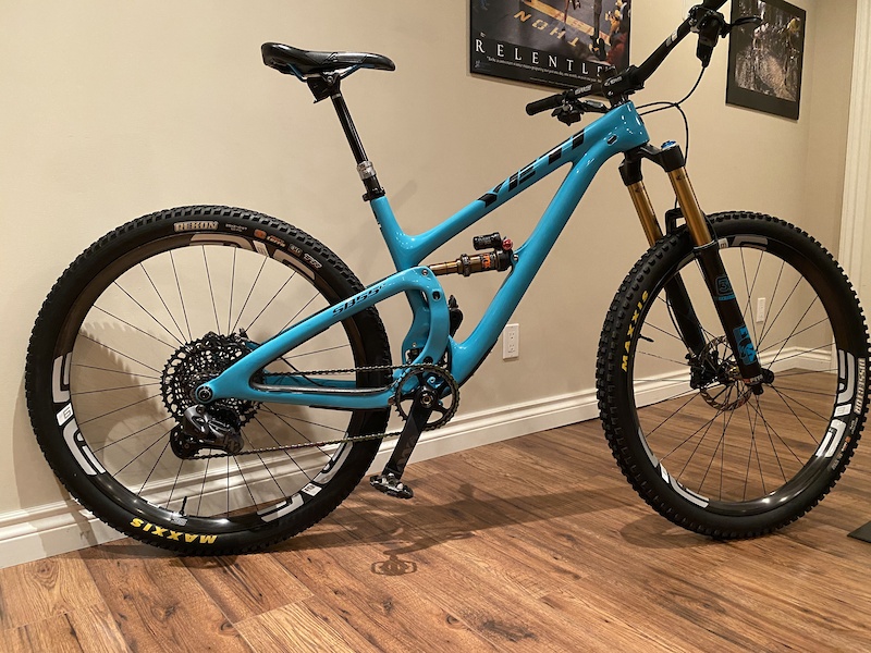 2017 Yeti SB5.5C + AXS Drivetrain + ENVE 635 Rims For Sale