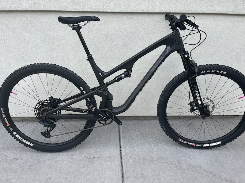 2022 LIKE NEW Revel Ranger Carbon (Size: XL) For Sale