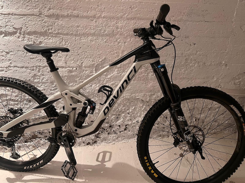 2022 Devinci Spartan HP For Sale