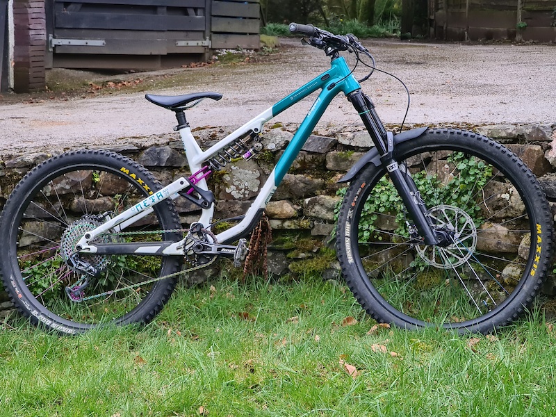 2022 Commencal Meta AM Size Large Mullet EXT Sram For Sale