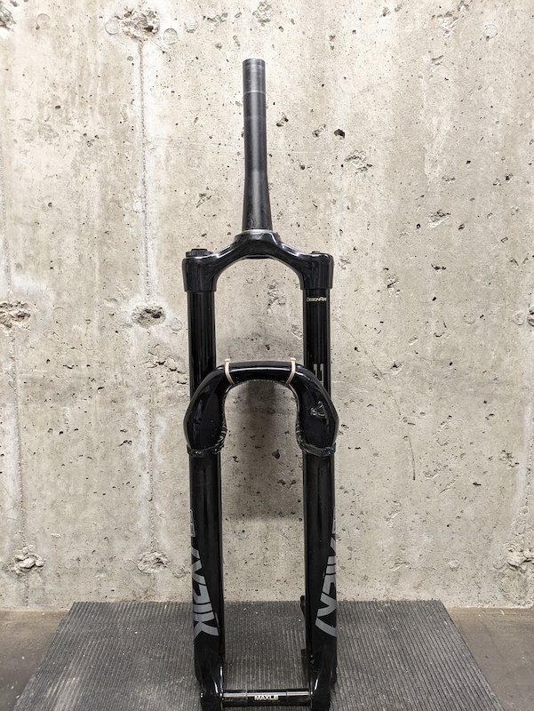 2020 Rockshox Lyrik ultimate 160mm For Sale